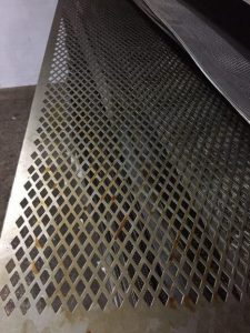 ورق پانچ شادآباد | قیمت ورق پانچ | خرید ورق آهنی-آهنیتو